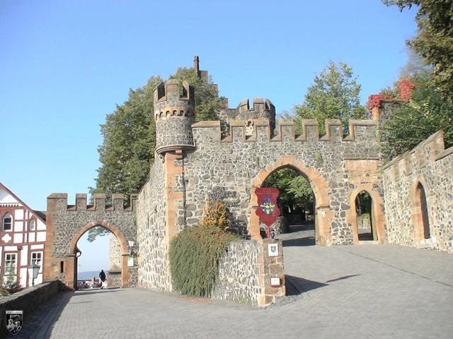 Staufenberg (Ruine, Gipfelburg) - Burgenarchiv.de